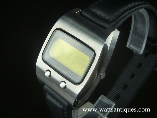Watt's Antiques :: SEIKO LEMON FACE LCD 0624 5009