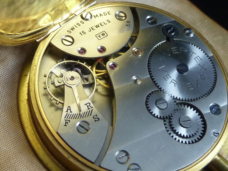 Watt's Antiques :: VERTEX 8 DAY TRAVEL CLOCK
